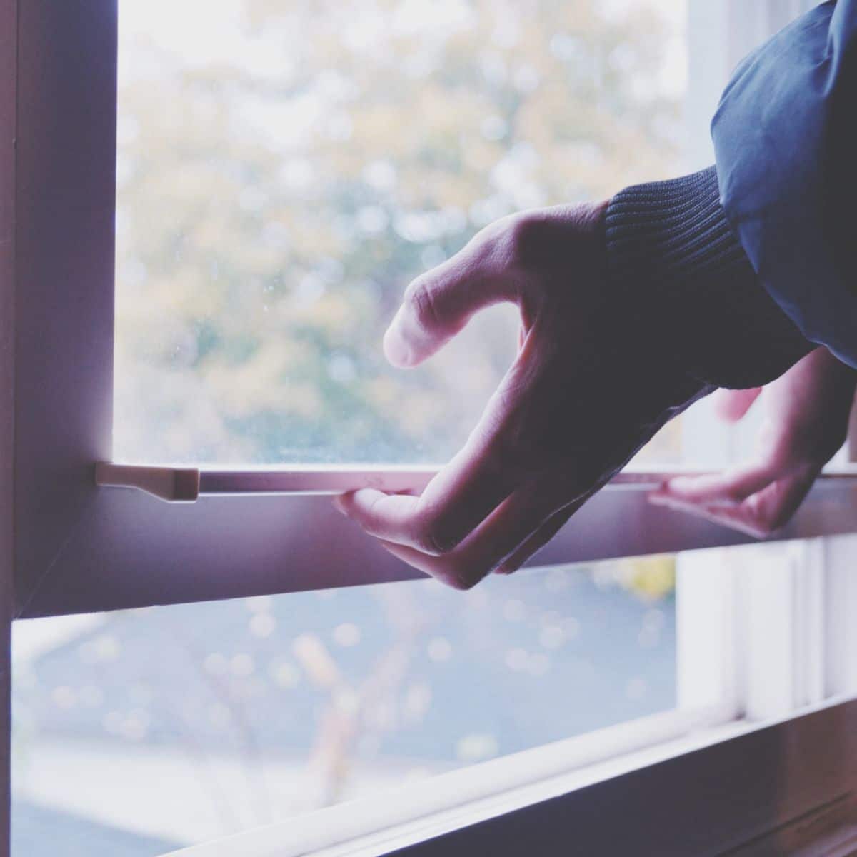 Sticking Doors & Windows | G.L. Hunt Foundation Repair